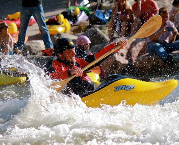 The 2014 Jackson Kayak Rockstar from the Perspective of Dustin Urban