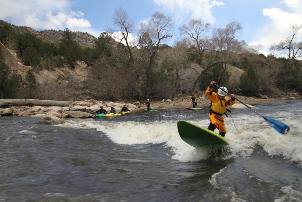 River Surfing Basics With Badfish Stand Up Paddle - Mike Harvey